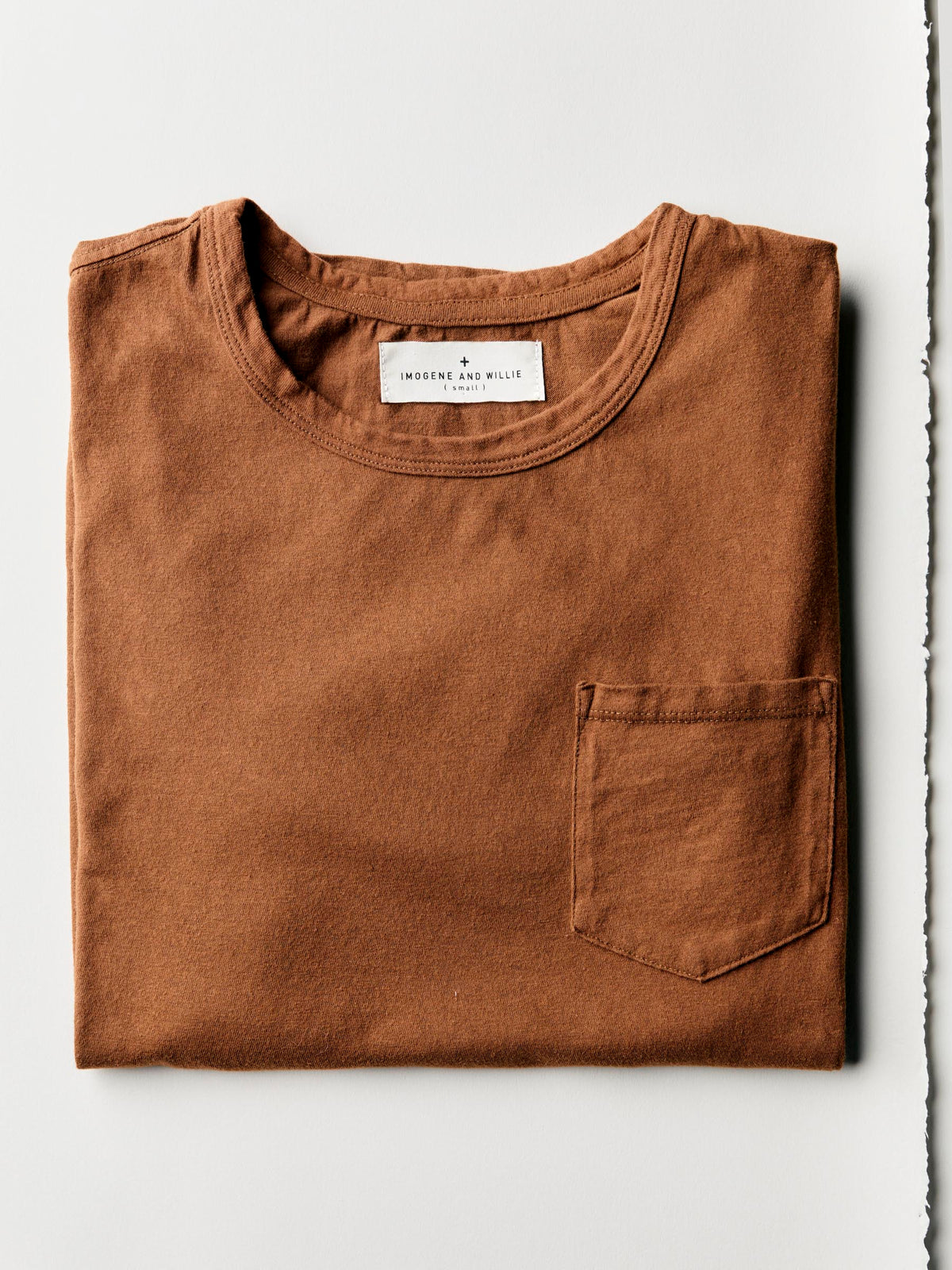 pocket tee in rust – imogene + willie